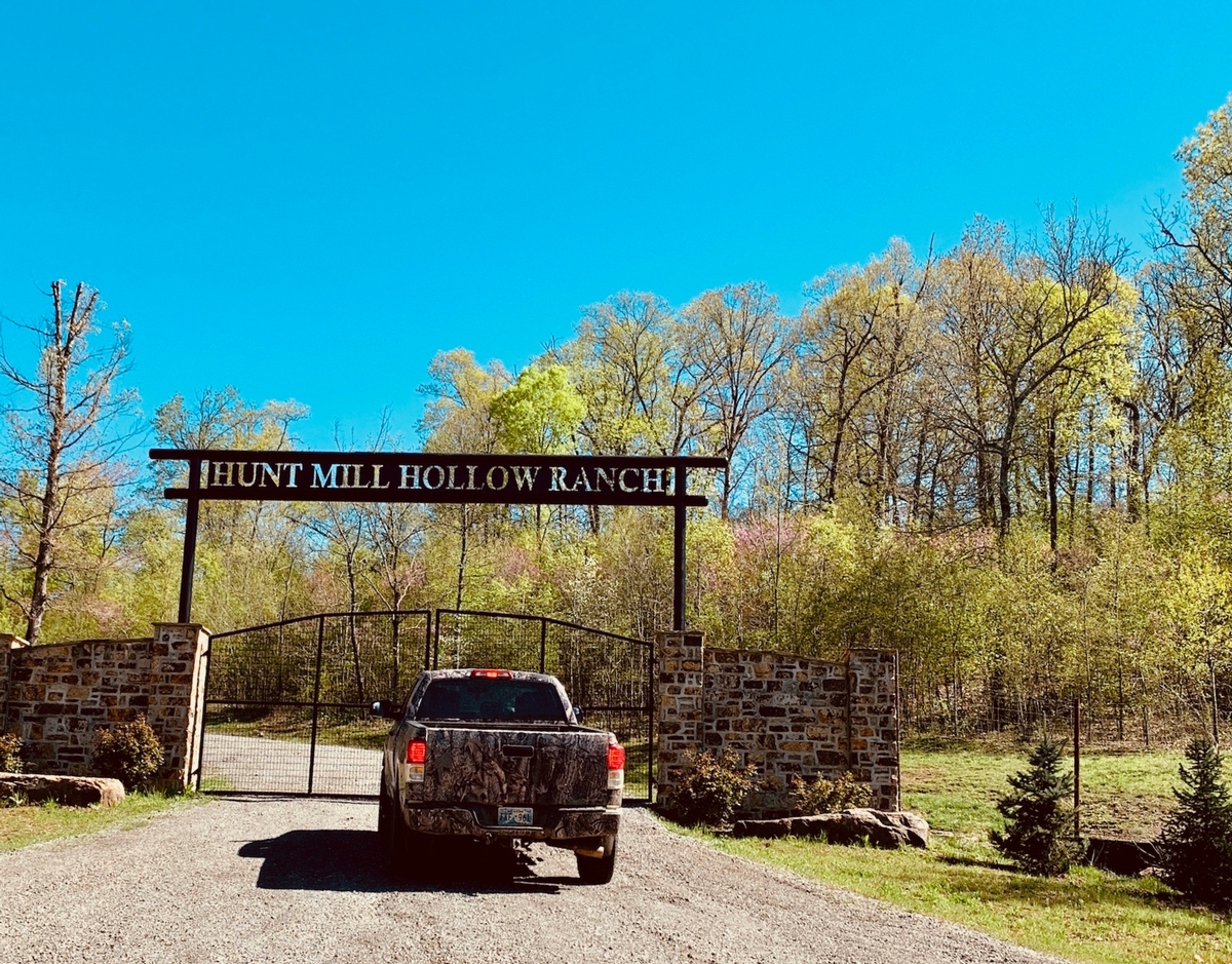 Page 2/12 - Hunt Mill Hollow Ranch Life On The Ranch Photo Gallery